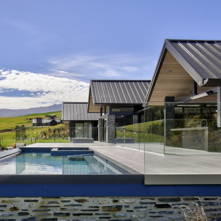 Lakeland Glass Central Otago Queenstown | Locally owned