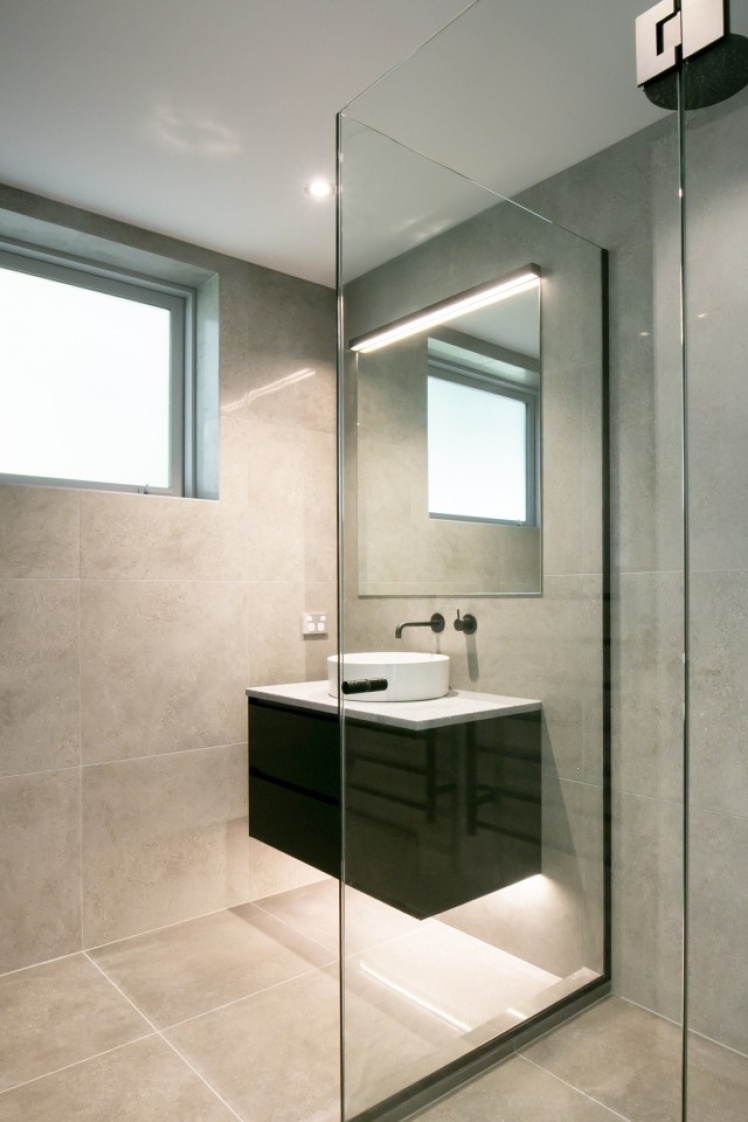 Glass Showers - Lakeland Glass